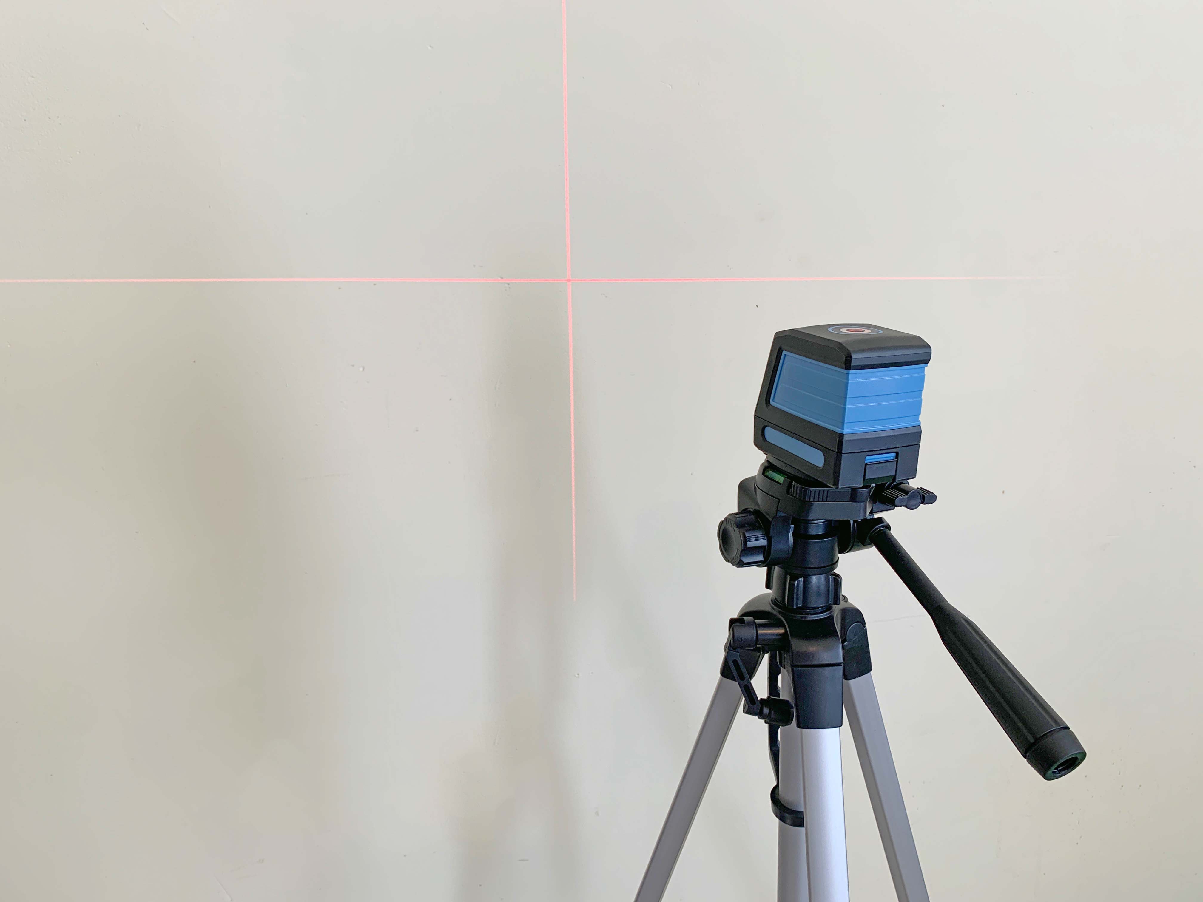 household-garage-shelves-diy-laser-level – Projects by Peter